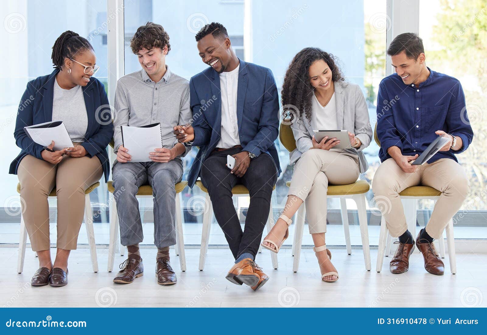 Diversity, People and Happy with Technology for Job Interview ...