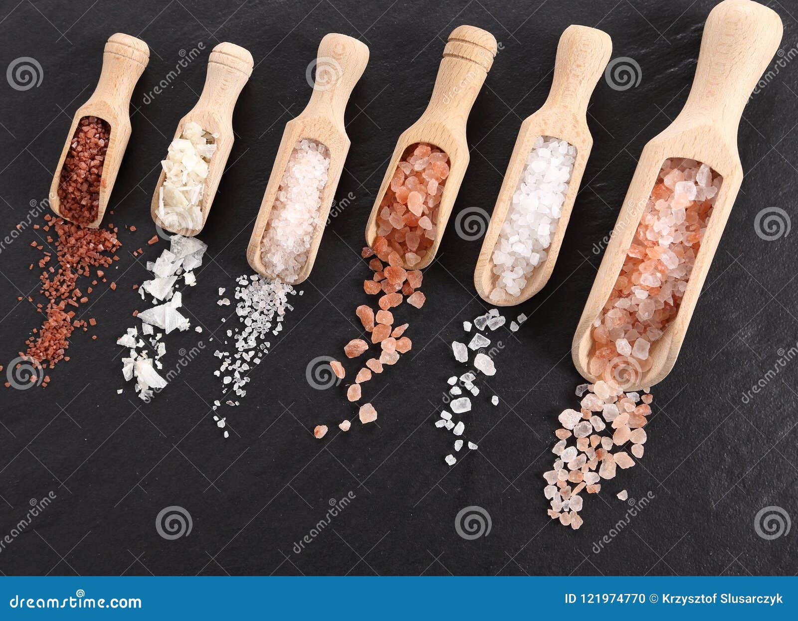 Diversos Tipos De Sal De Tabla Foto de archivo - Imagen de especia ...