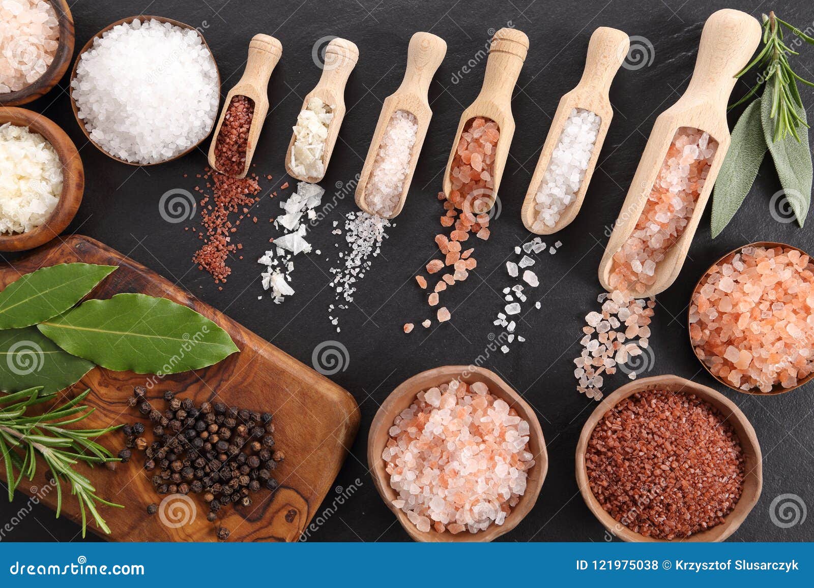 Diversos Tipos De Sal De Tabla Foto de archivo - Imagen de primer ...
