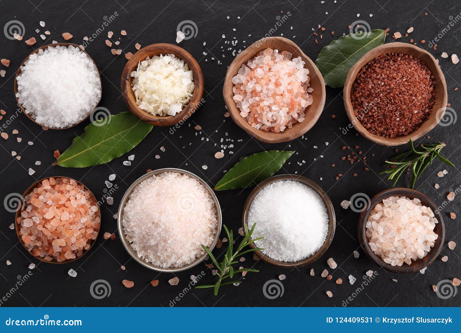 Diversos Tipos De Sal De Tabla Imagen de archivo - Imagen de fondo ...