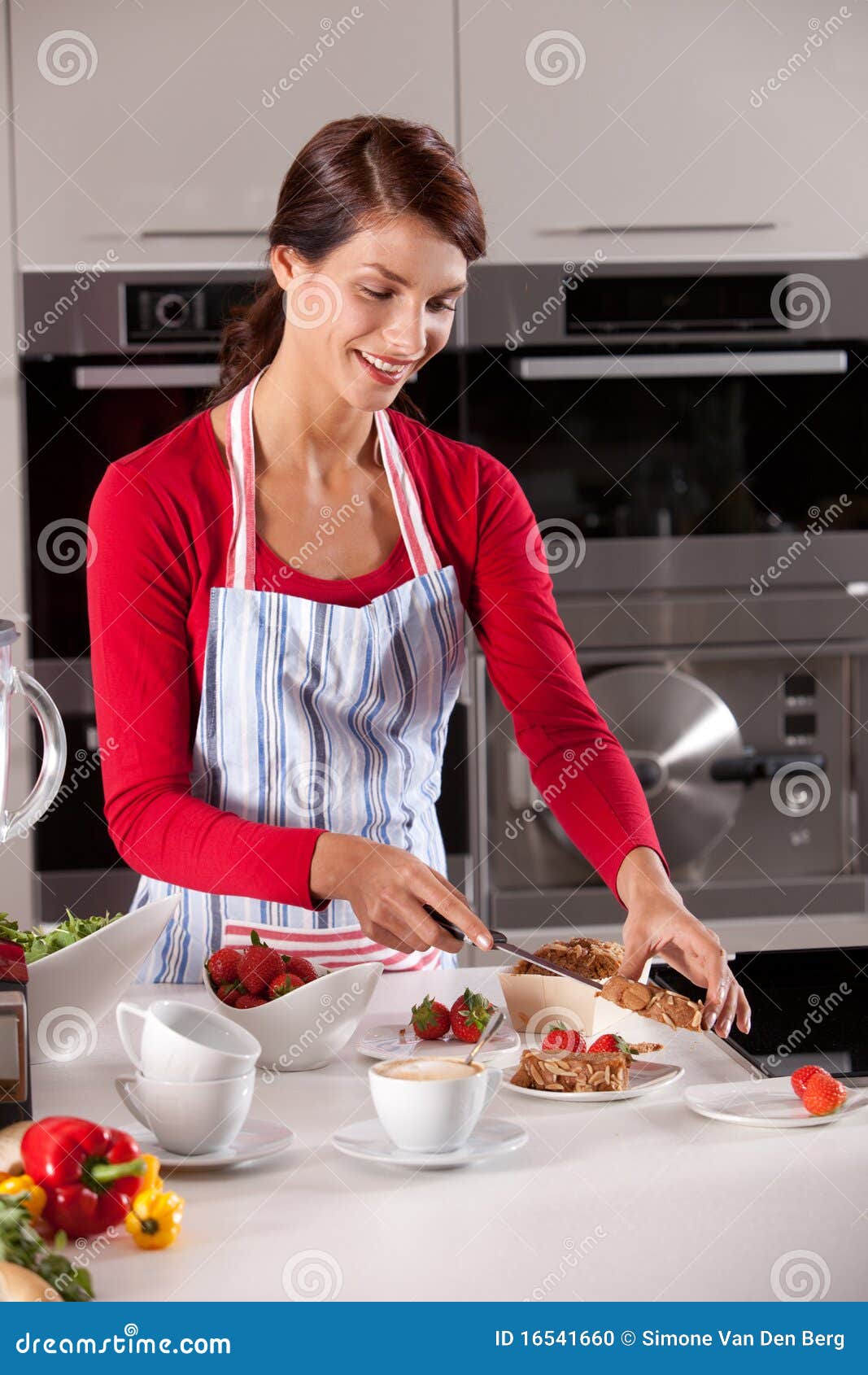 Dividing the cake stock photo. Image of knife, cooking - 16541660