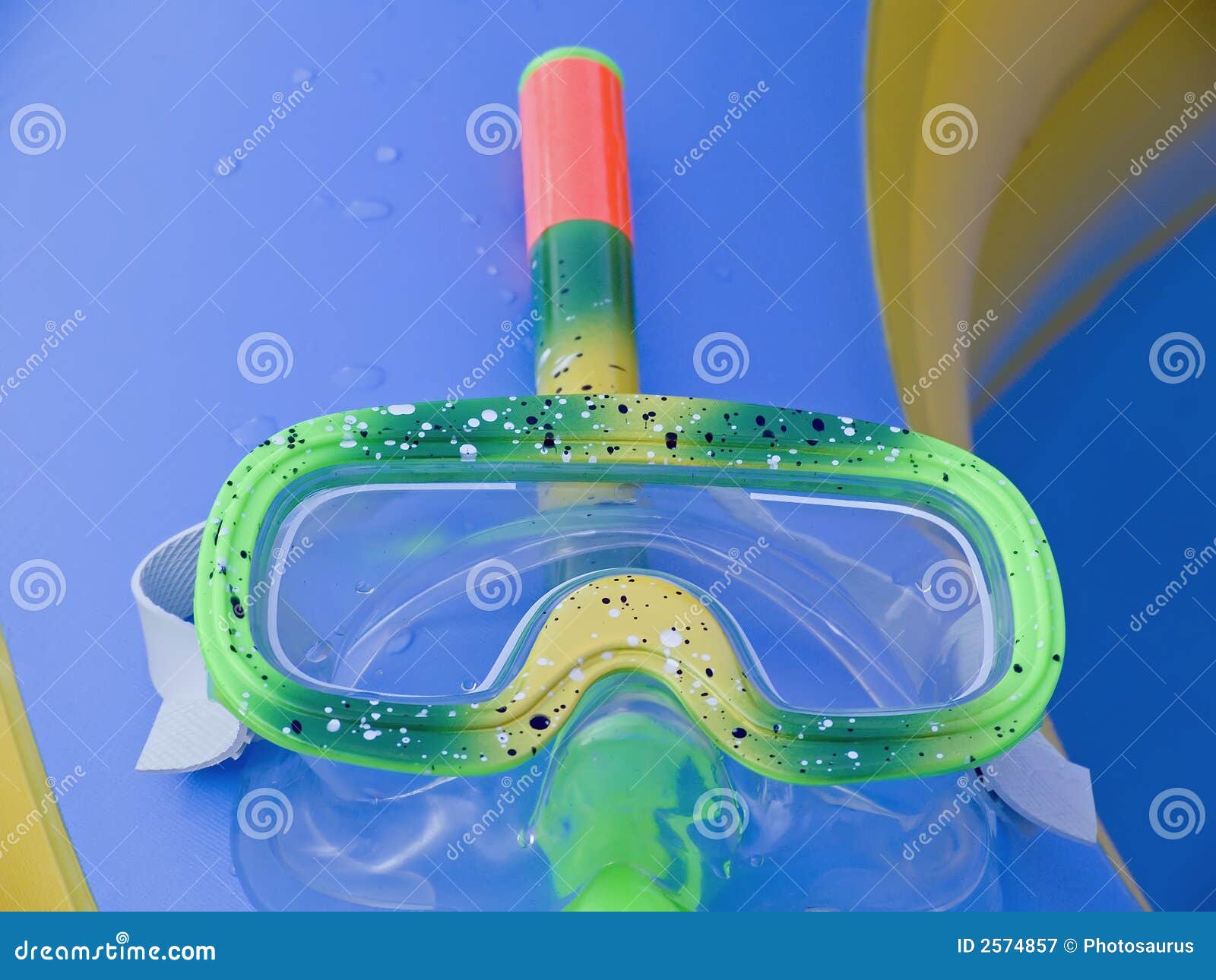 Diving Googles For Children Picture. Image: 2574857