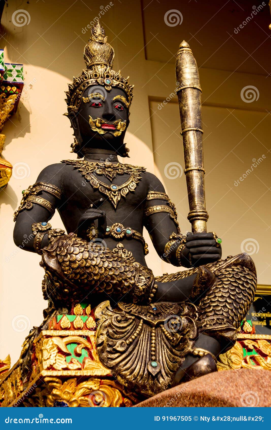 Divinity imagen de archivo. Imagen de dorada, divinidad - 91967505