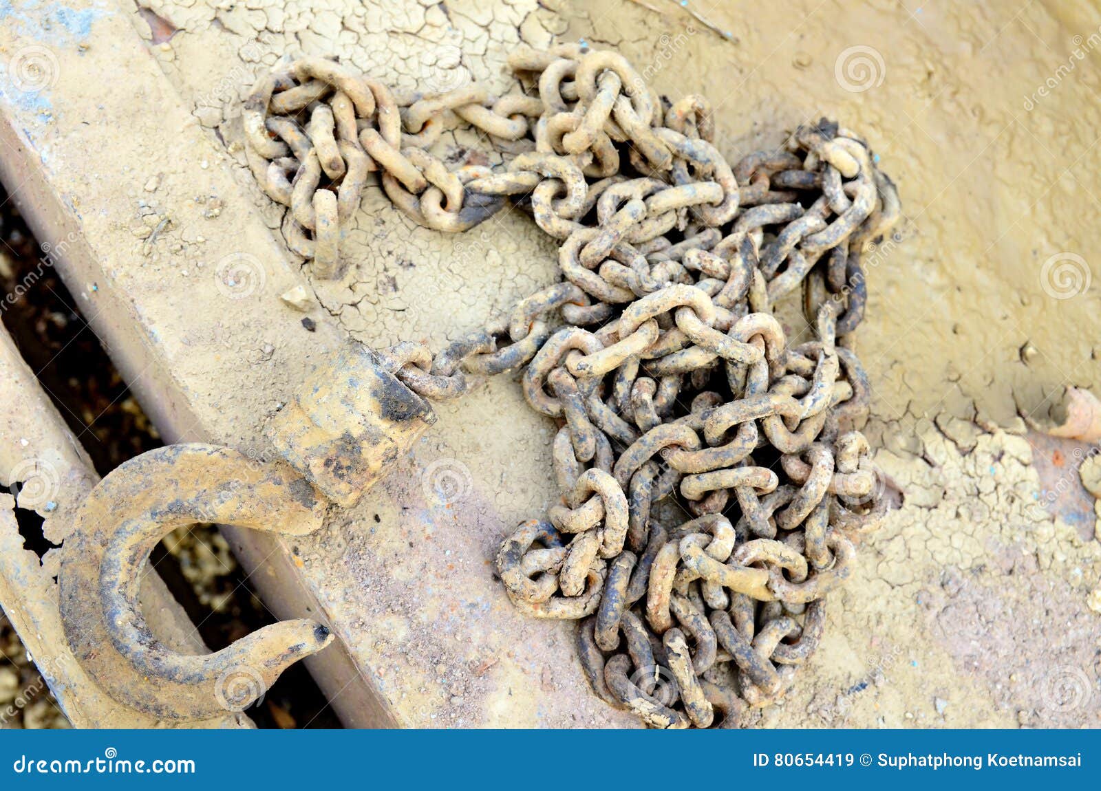 Division chains mud stock image. Image of slosh, join - 80654419