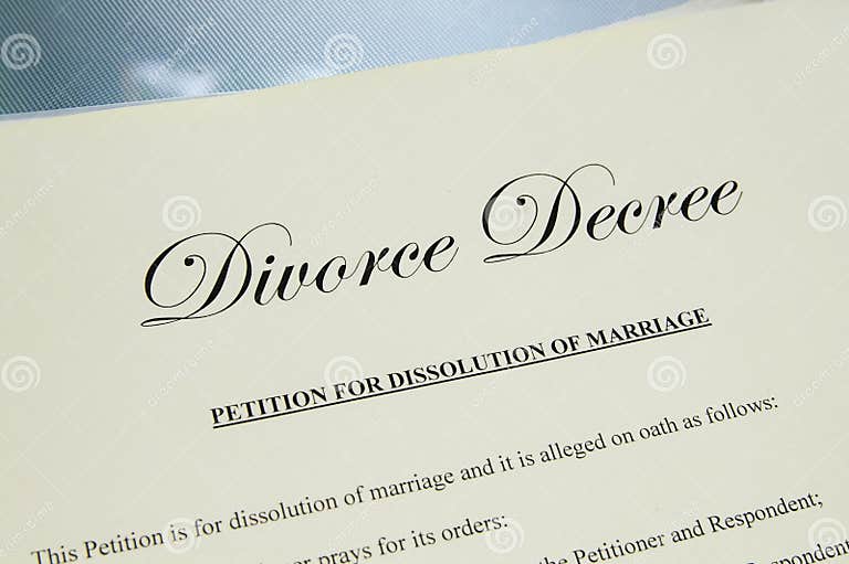 Divorce papers stock image. Image of breakup, divorce - 15532929