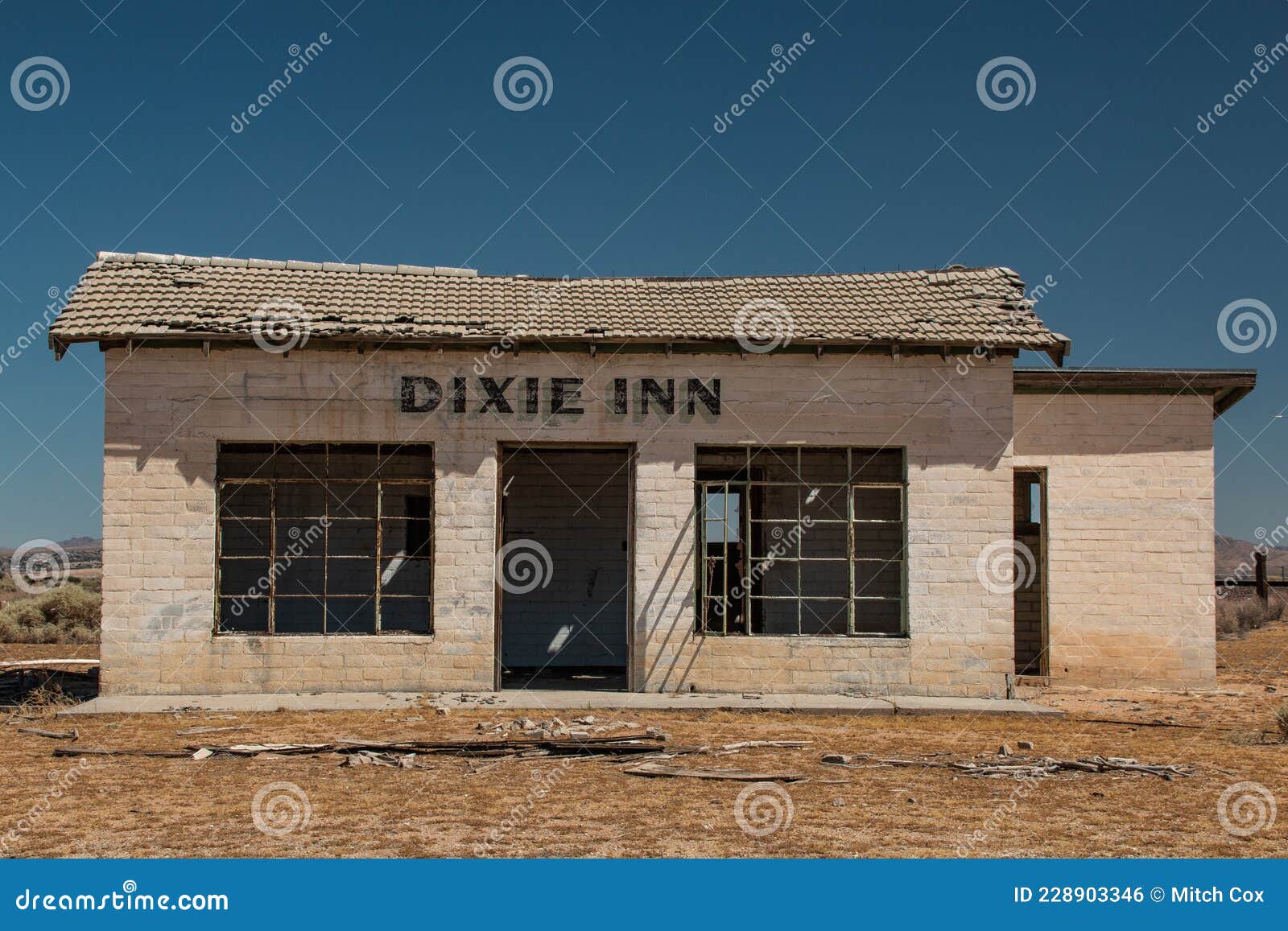 Dixie Inn stock photo. Image of cafe, property, ruins - 228903346