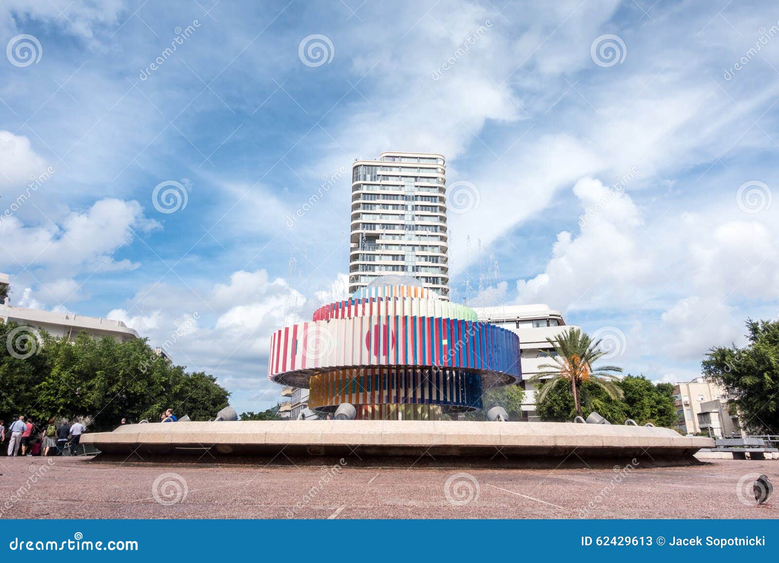 Dizengoff Square, Tel Aviv editorial stock photo. Image of dizengoff ...