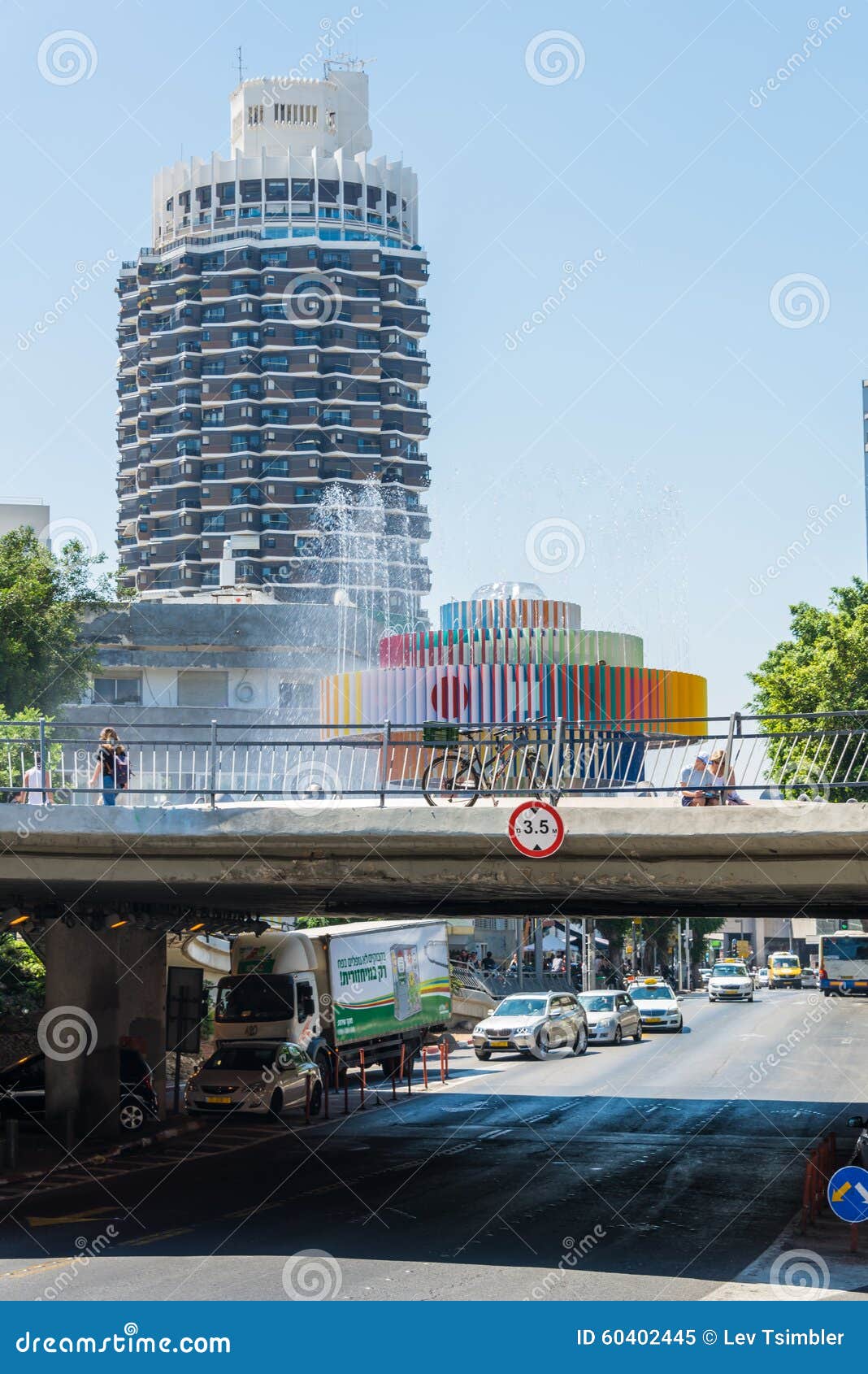 Dizengoff Square in Tel Aviv Editorial Image - Image of street, facade ...