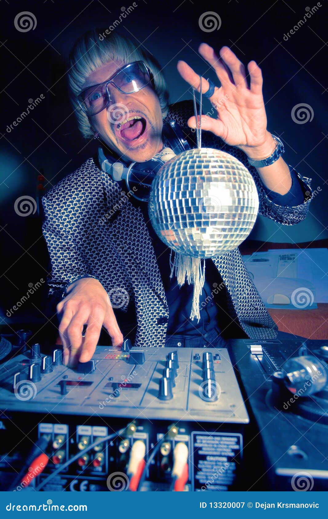 DJ stock image. Image of hits, emotions, house, ceremony - 13320007