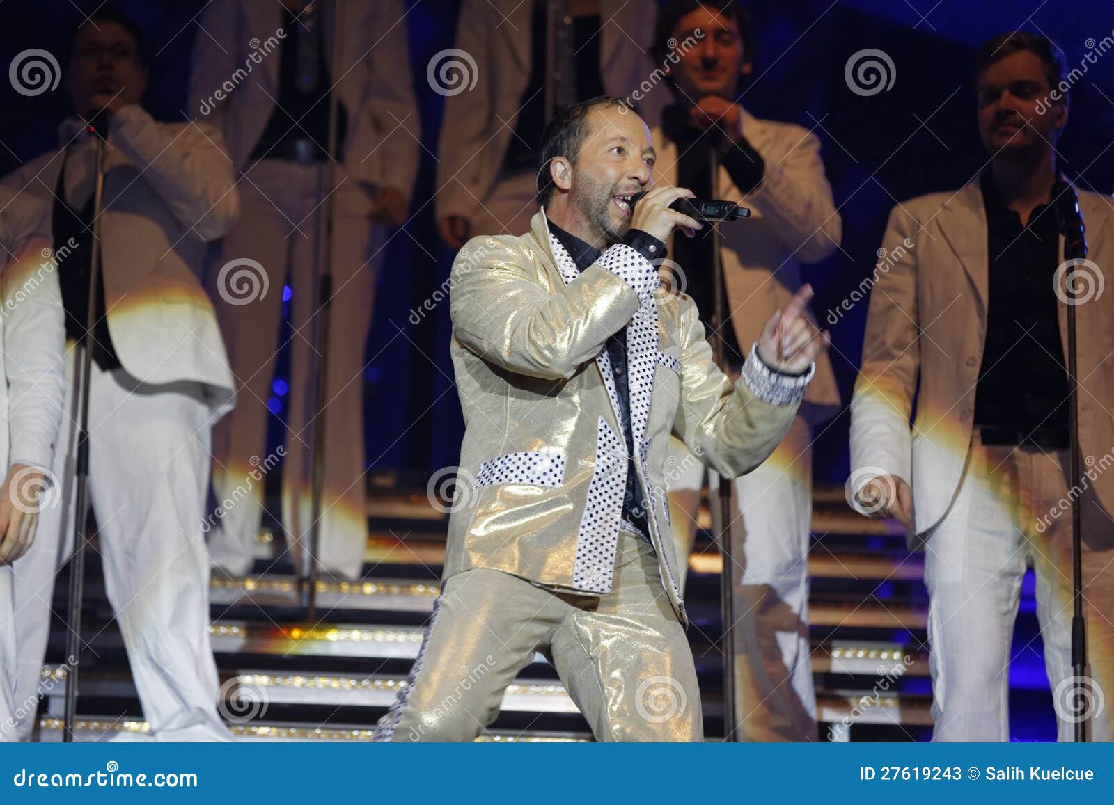 DJ Bobo foto de stock editorial. Imagem de aparece, napoleonic - 27619243