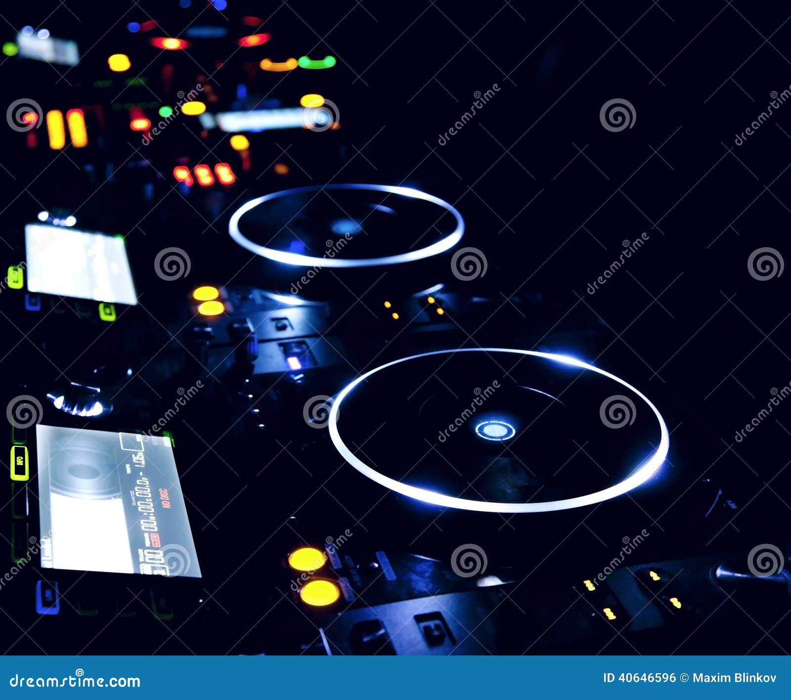 DJ CD player and mixer stock photo. Image of club, nightclub - 40646596
