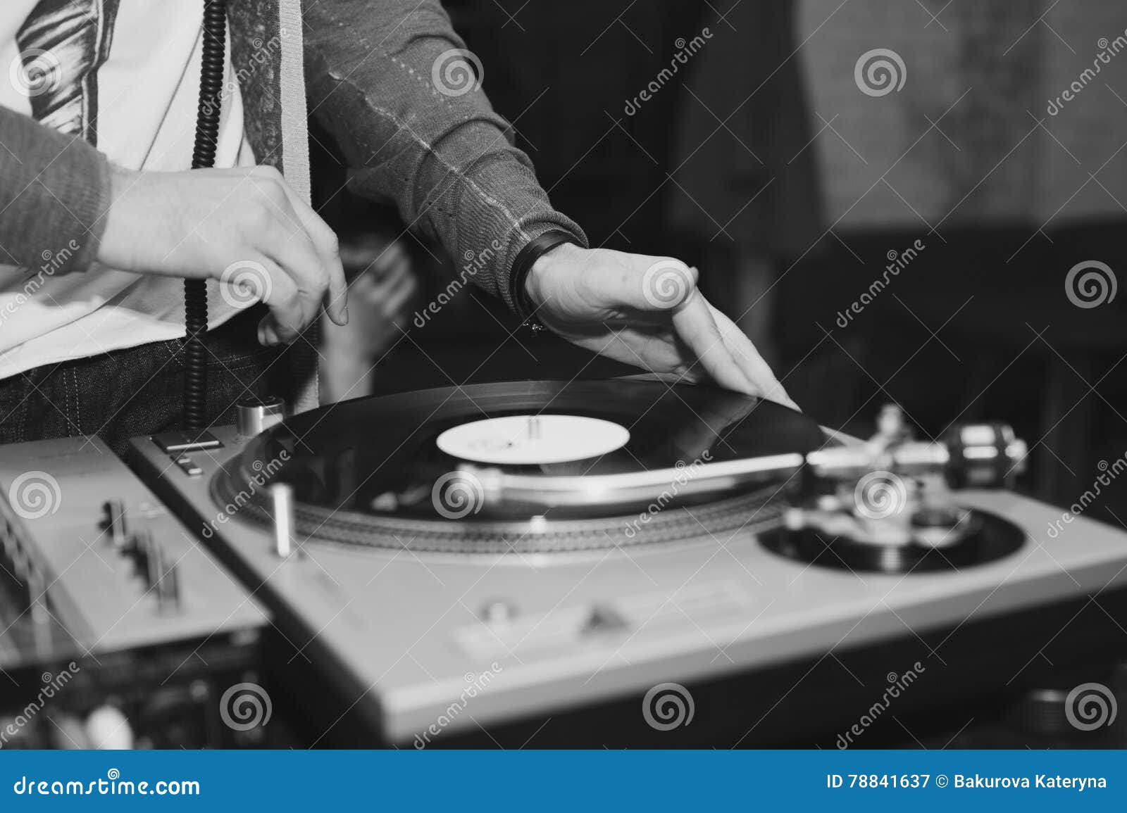 Dj Equipment Buttons Stock Photos - Download 2,111 Royalty Free Photos