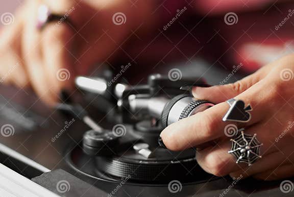 DJ Fitting Needle To Turntable Tonearm Stock Photo - Image of deejay ...