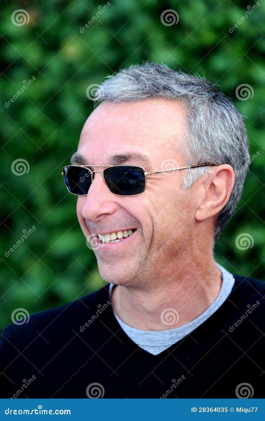 Dj Linus editorial image. Image of capital, news, milan - 28364035