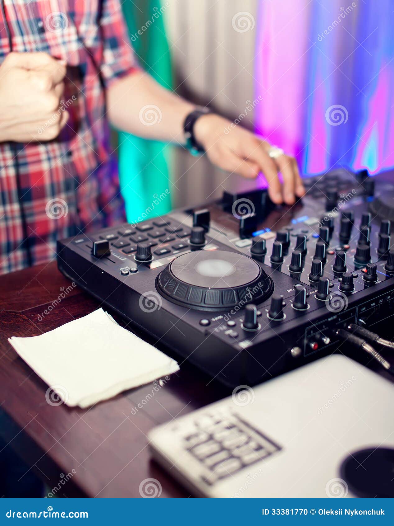 Dj mixing stock photo. Image of nightclub, mixing, party - 33381770