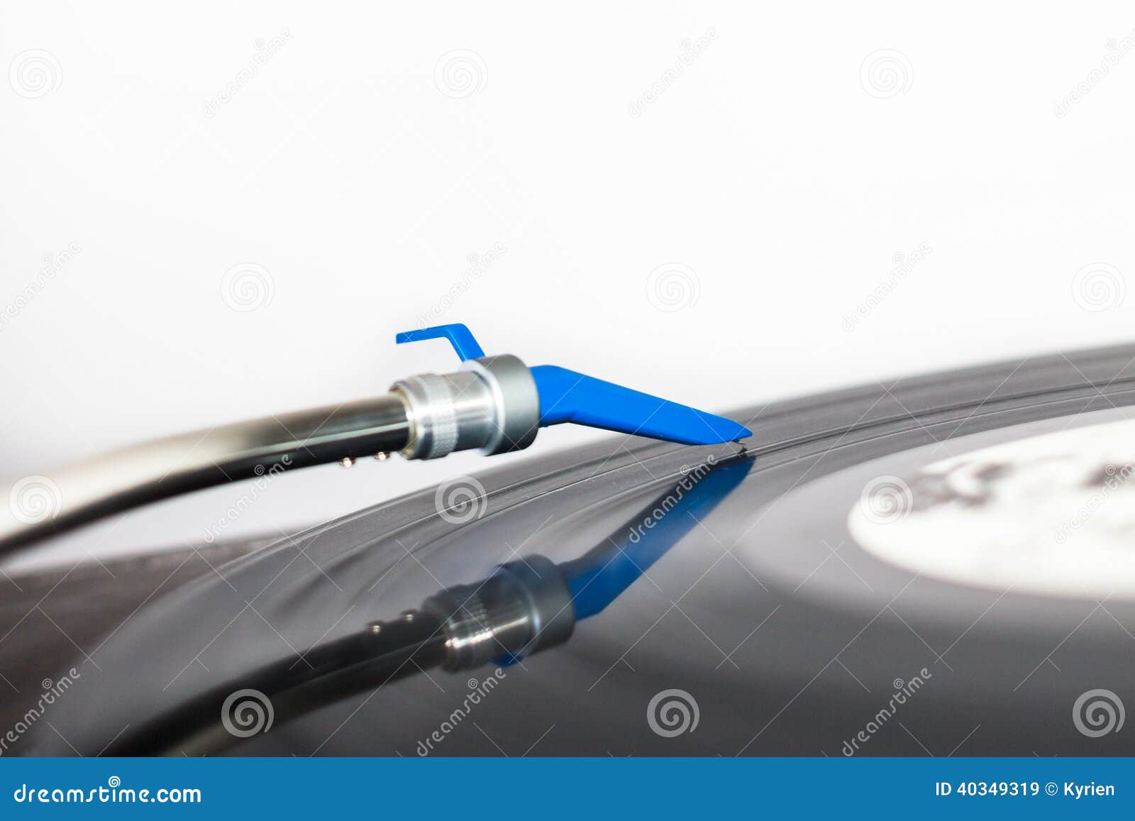 DJ Needle on a Vinyl Record Stock Image - Image of party, black: 40349319