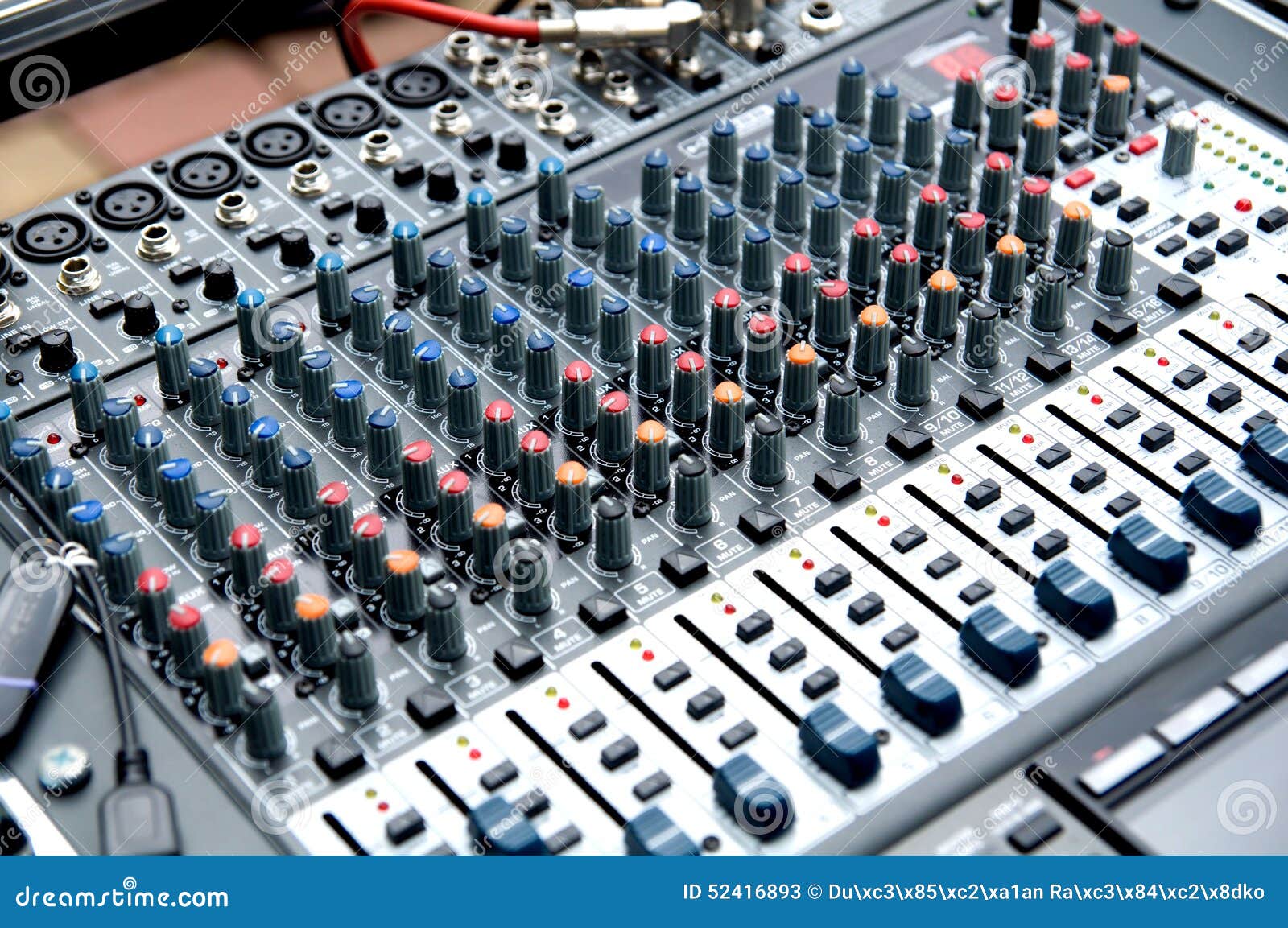 DJ s mixpult stock image. Image of recording, mixpult - 52416893