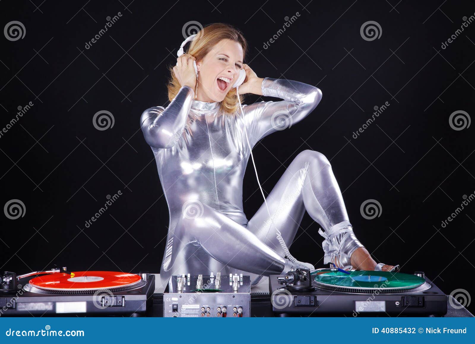 Dj Woman with Record Player Stock Photo - Image of lifestyle, musical ...