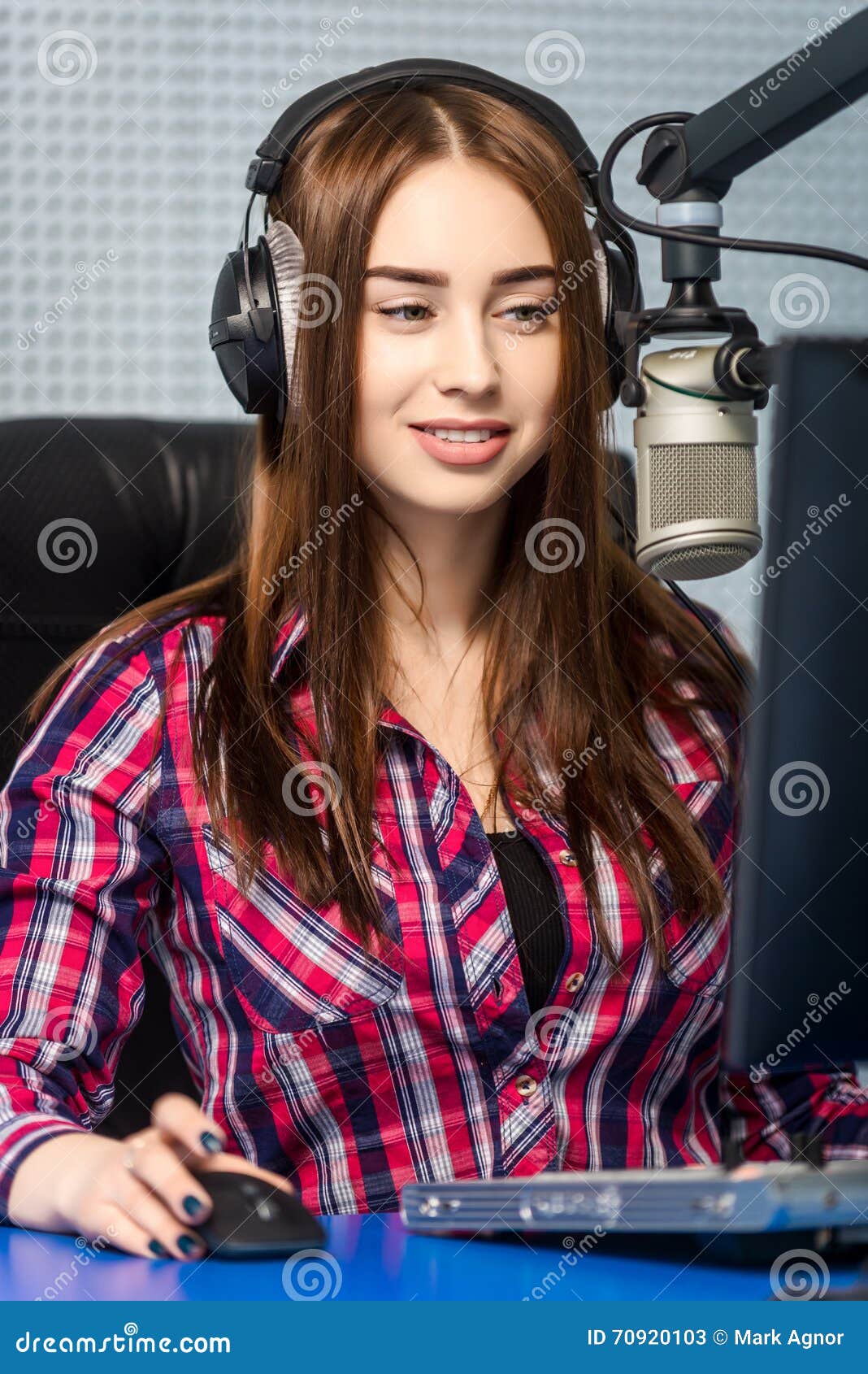 Dj working on the radio stock image. Image of broadcasting - 70920103