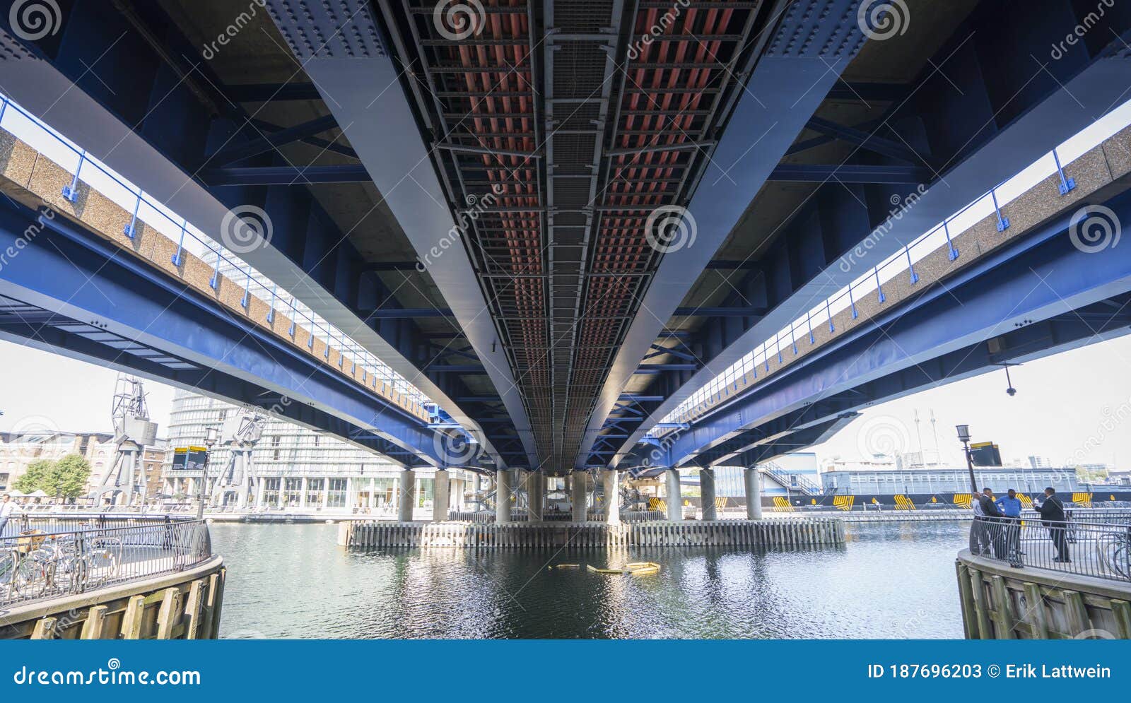 DLR Bridge Over Middle Docks To Heron Quays - LONDON, ENGLAND ...