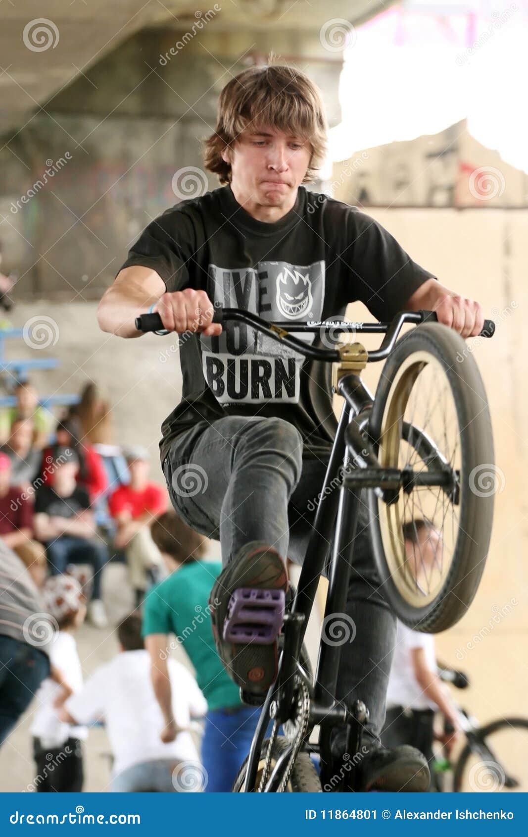 Dmitriy Sergeyev. fotografia editoriale. Immagine di divertimento ...