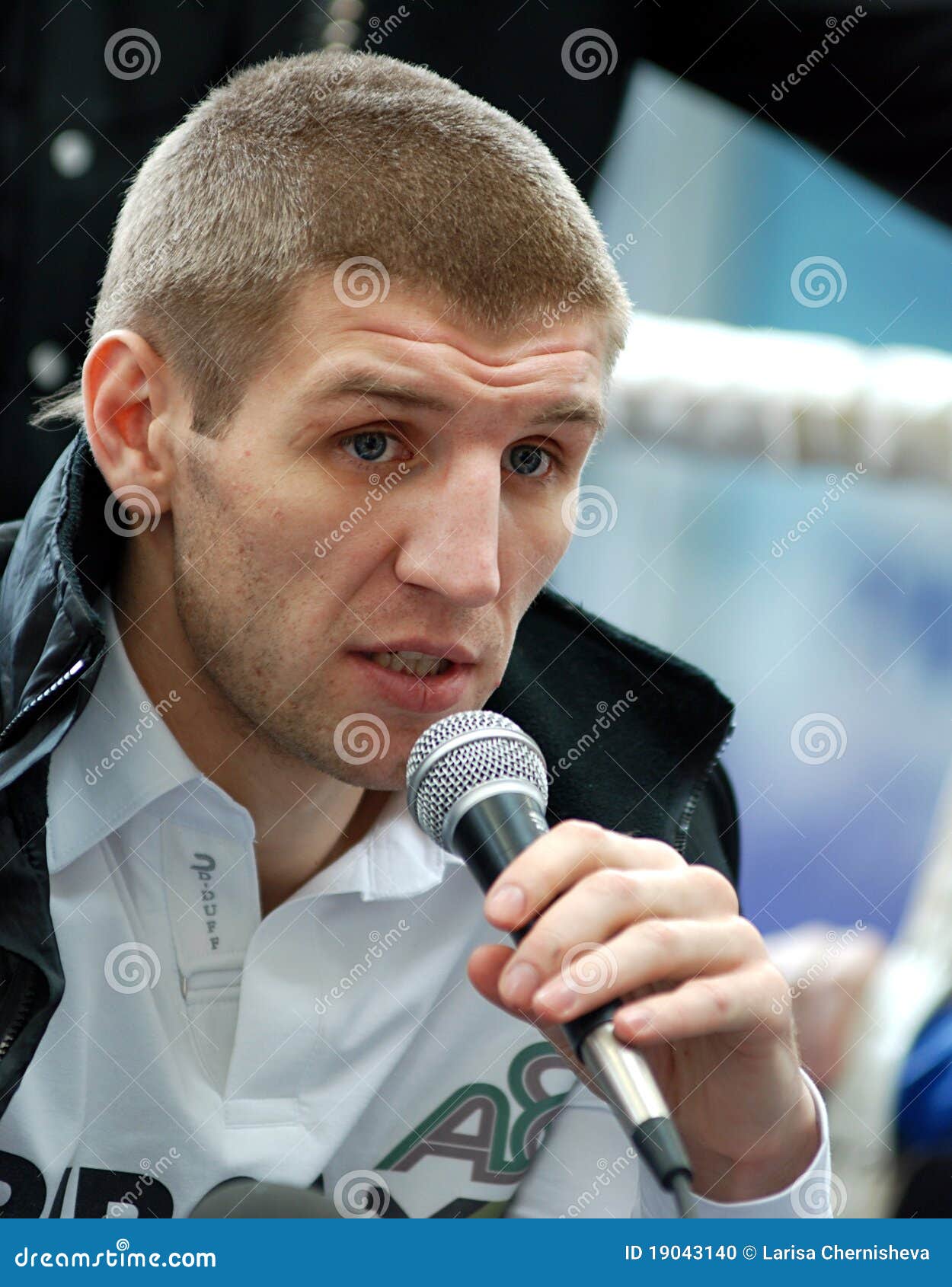 Dmitry Pirog. editorial image. Image of victory, athletes - 19043140