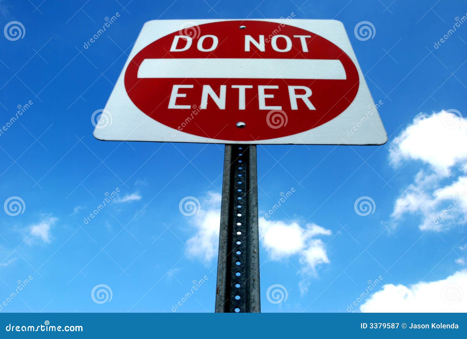 Do Not Enter Sign - Towering Stock Image - Image of safety, road: 3379587