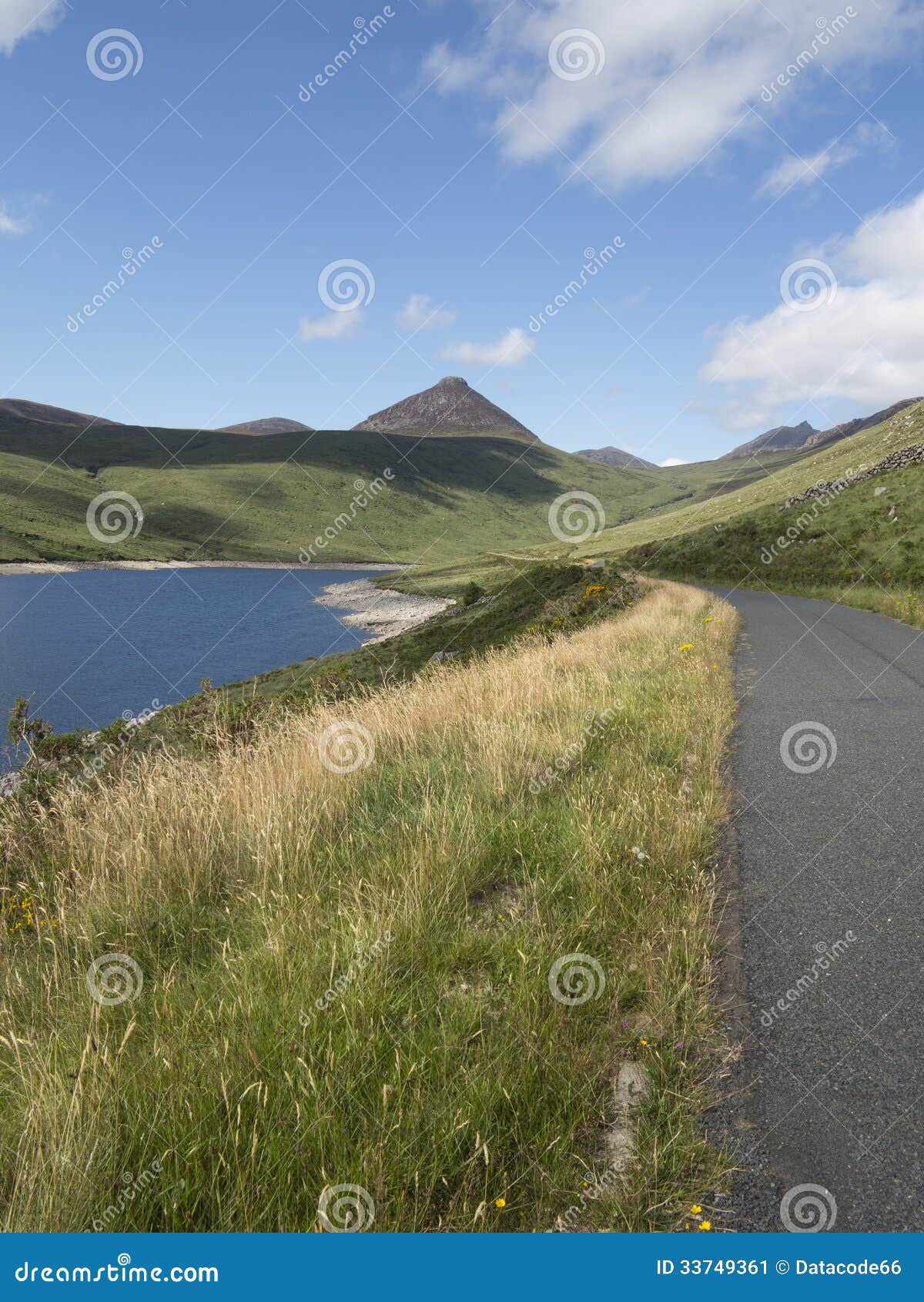 Doan mountain stock image. Image of overflow, beautiful - 33749361