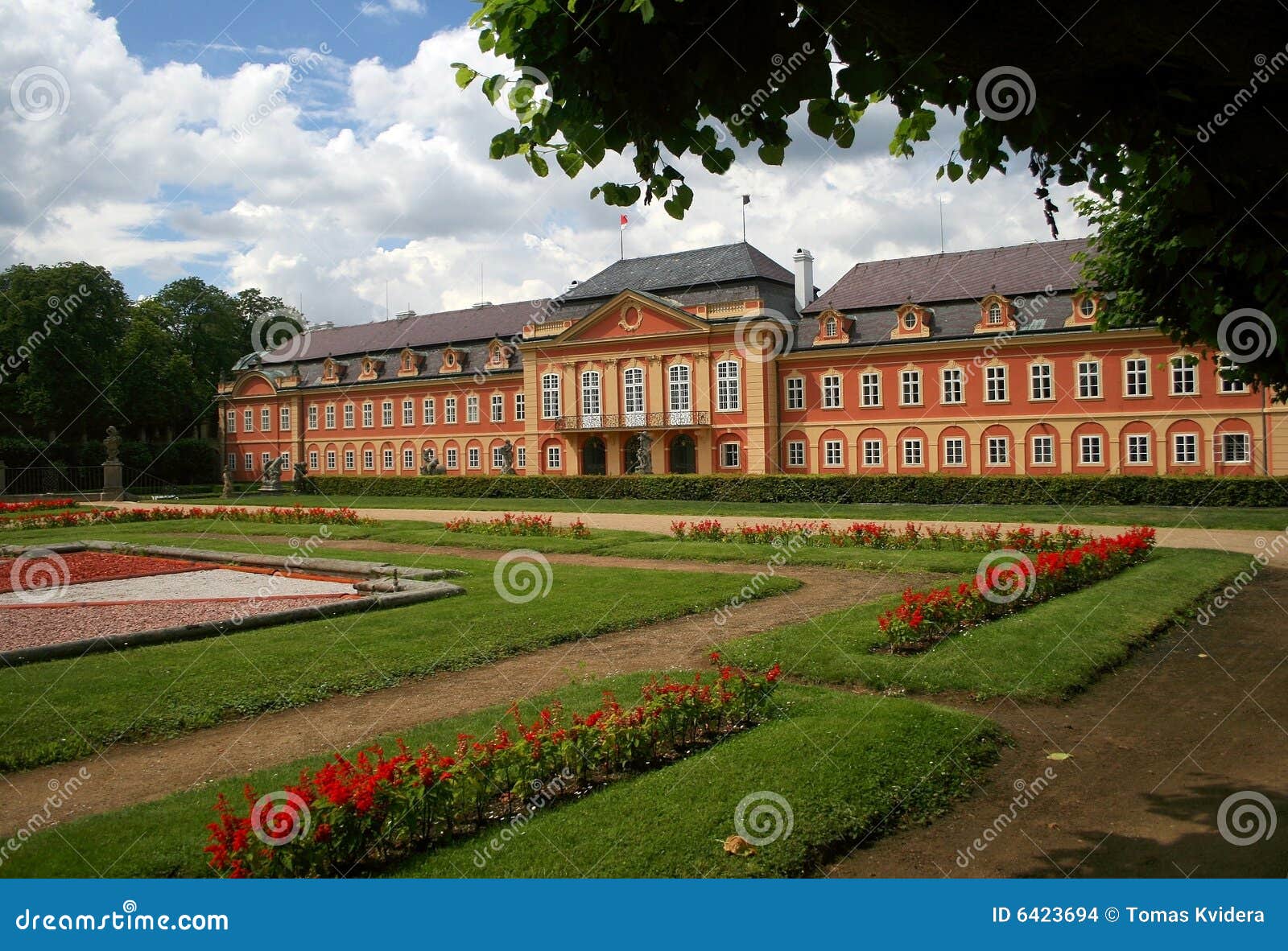 Dobris castle stock photo. Image of trees, gardens, windows - 6423694