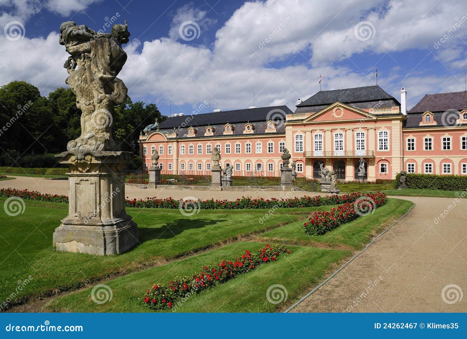 Dobris Castle (Czech Republic) Stock Image - Image of manor, mannsfeld ...
