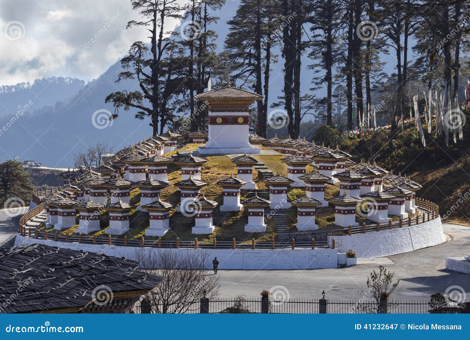 Dochula pass stock image. Image of pass, dochula, punakha - 41232647