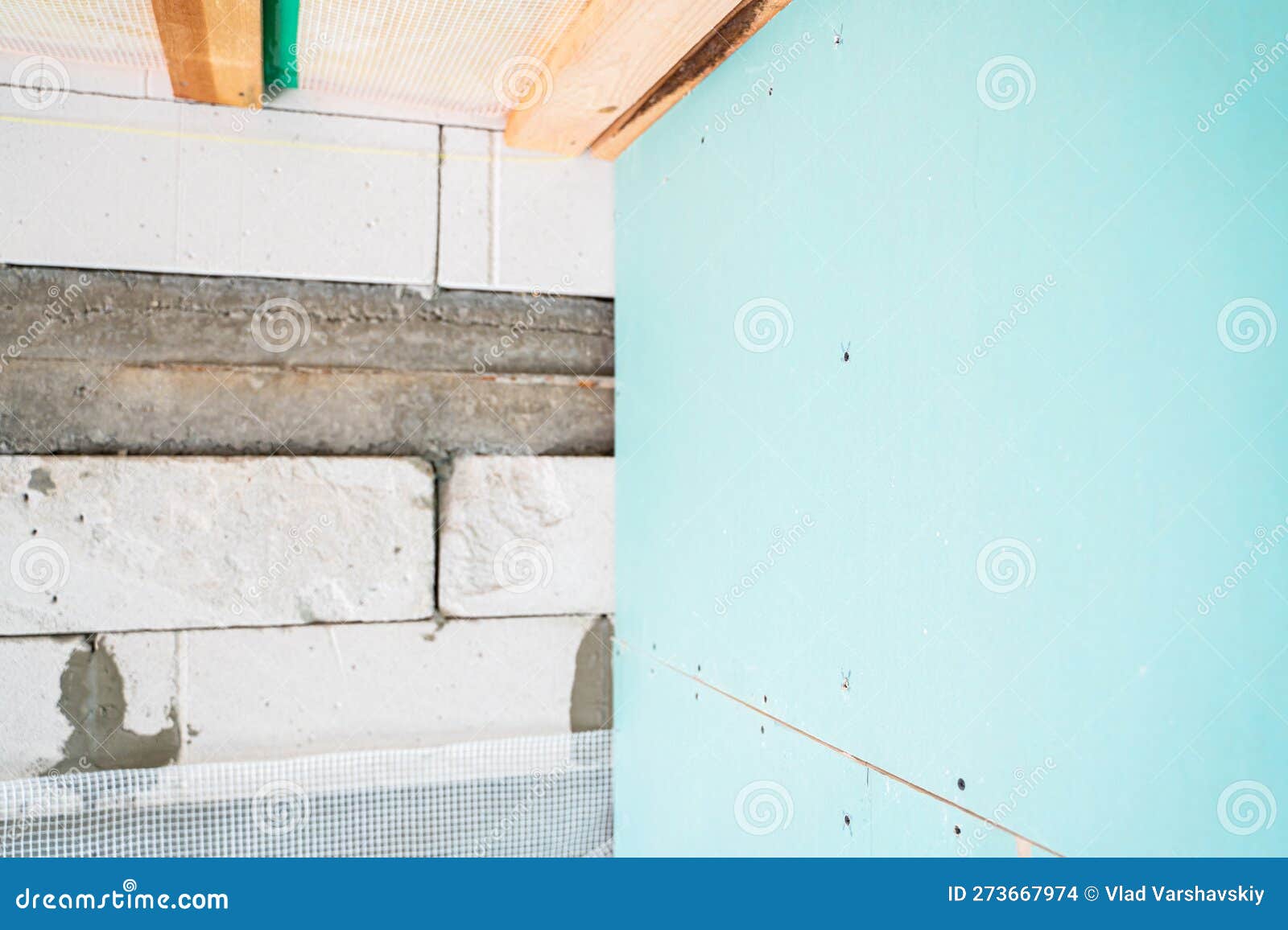 Wall Sheathed With Plasterboard Sheets Without Putty And Painting ...