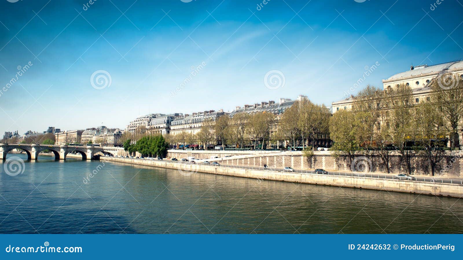 Docks Along the Seine River - Paris - Fran Stock Photo - Image of ...