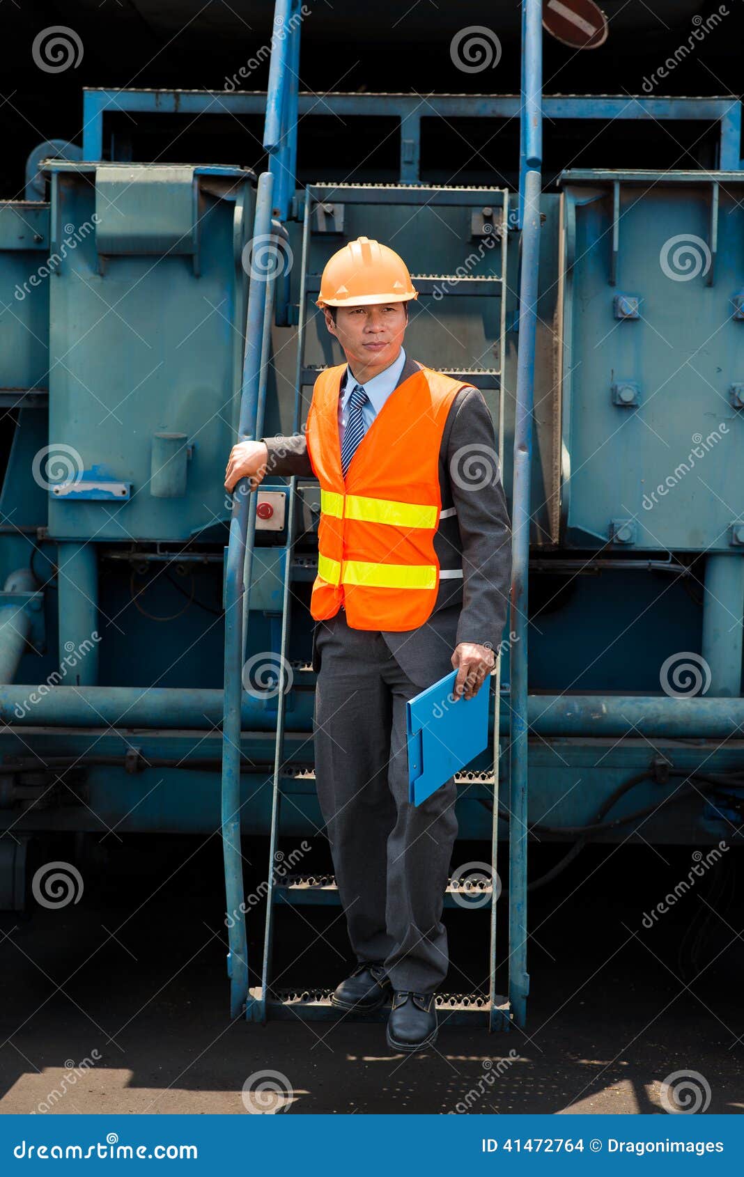 Dockworker stock photo. Image of inspector, industry - 41472764