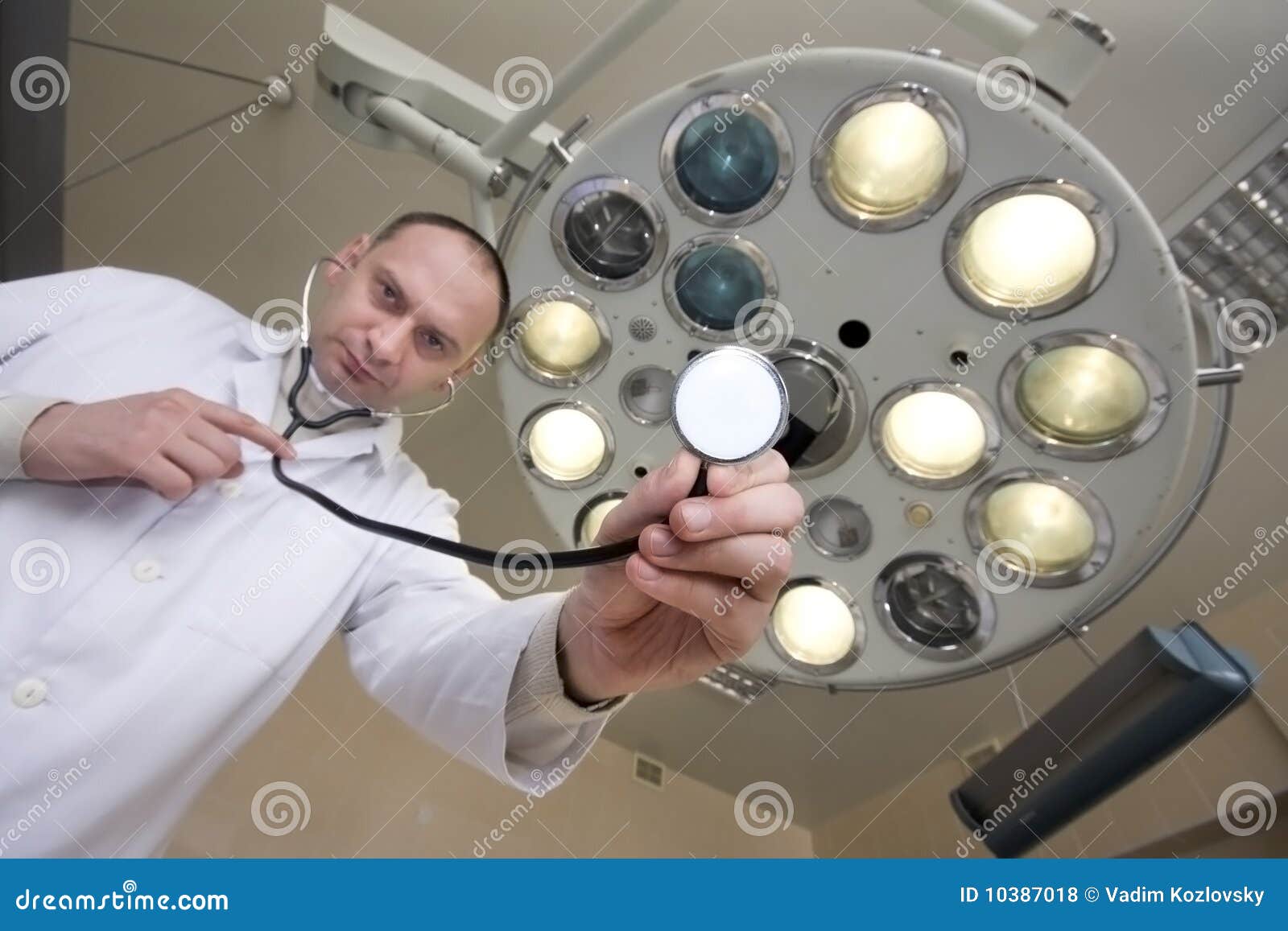 Doctor- anesthesiologist stock photo. Image of emergency - 10387018