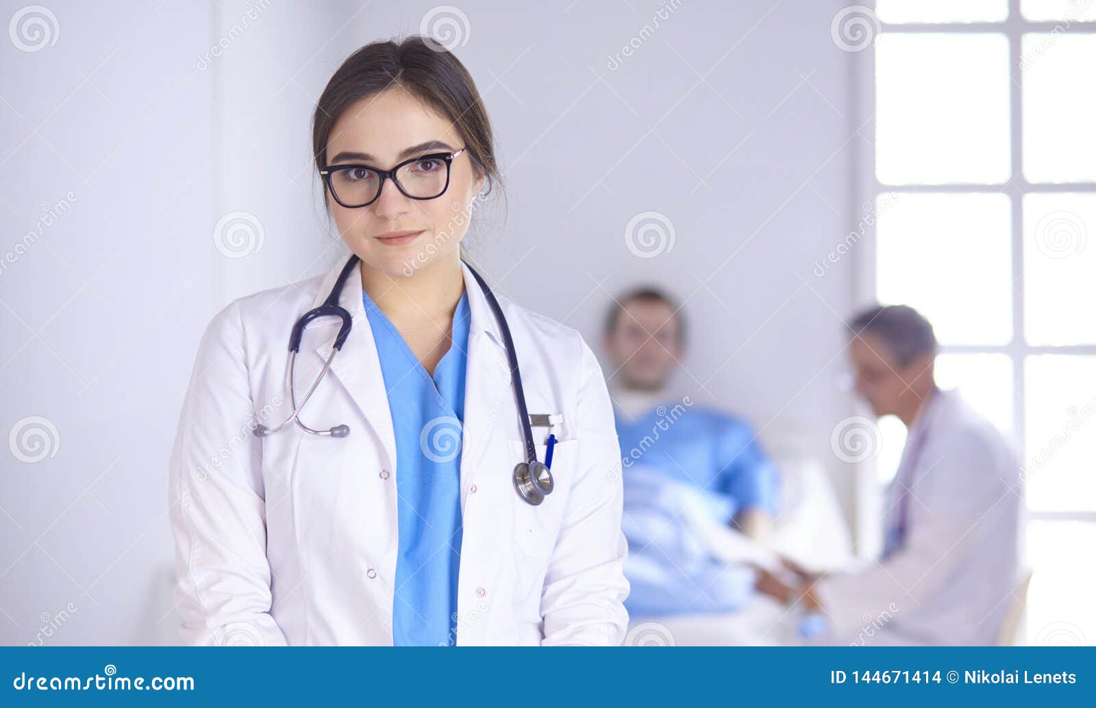 Doctor Checking Heart Beat of Patient in Bed with Stethoscope Stock ...