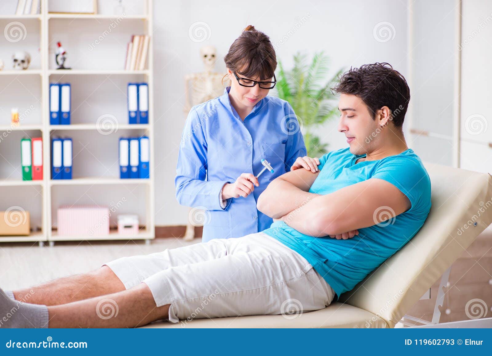 The Doctor Checking Nerve Reflexes with Hammer Stock Image - Image of ...