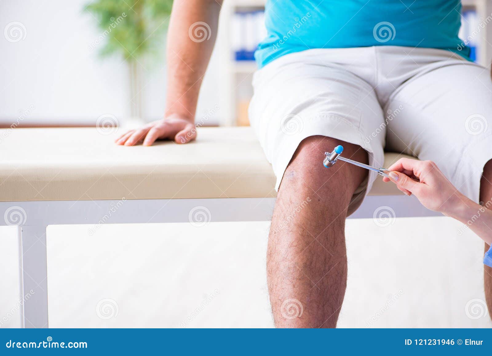 The Doctor Checking Nerve Reflexes with Hammer Stock Photo - Image of ...
