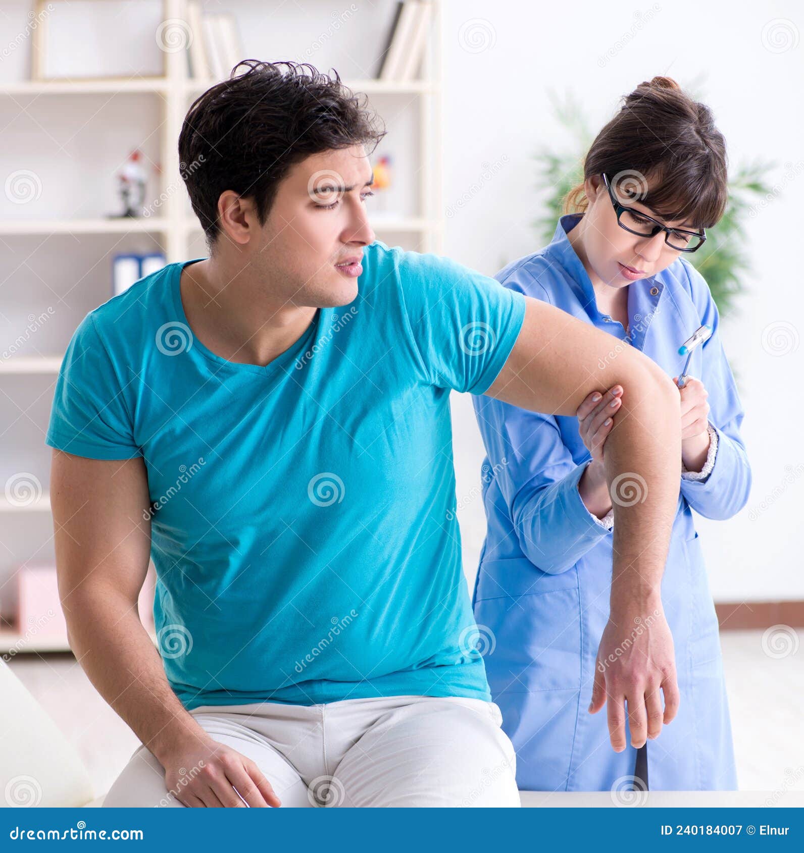 Doctor Checking Nerve Reflexes with Hammer Stock Image - Image of ...