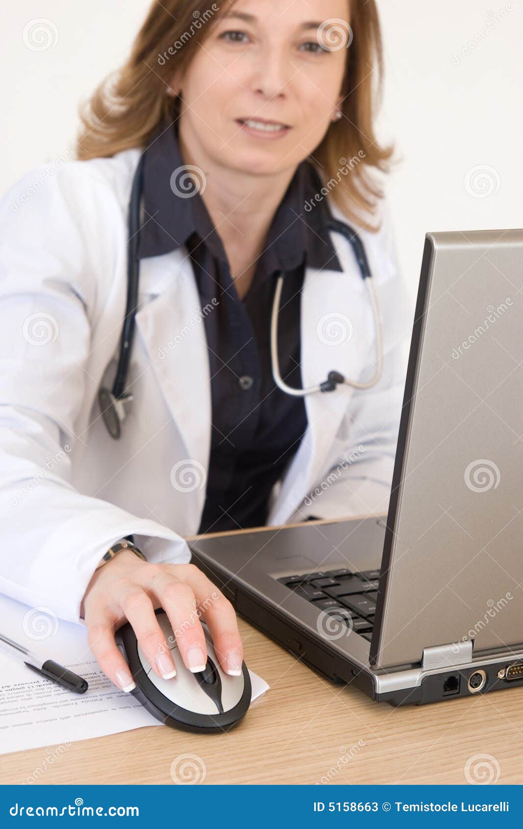 Doctor and computer stock image. Image of science, stethoscope - 5158663