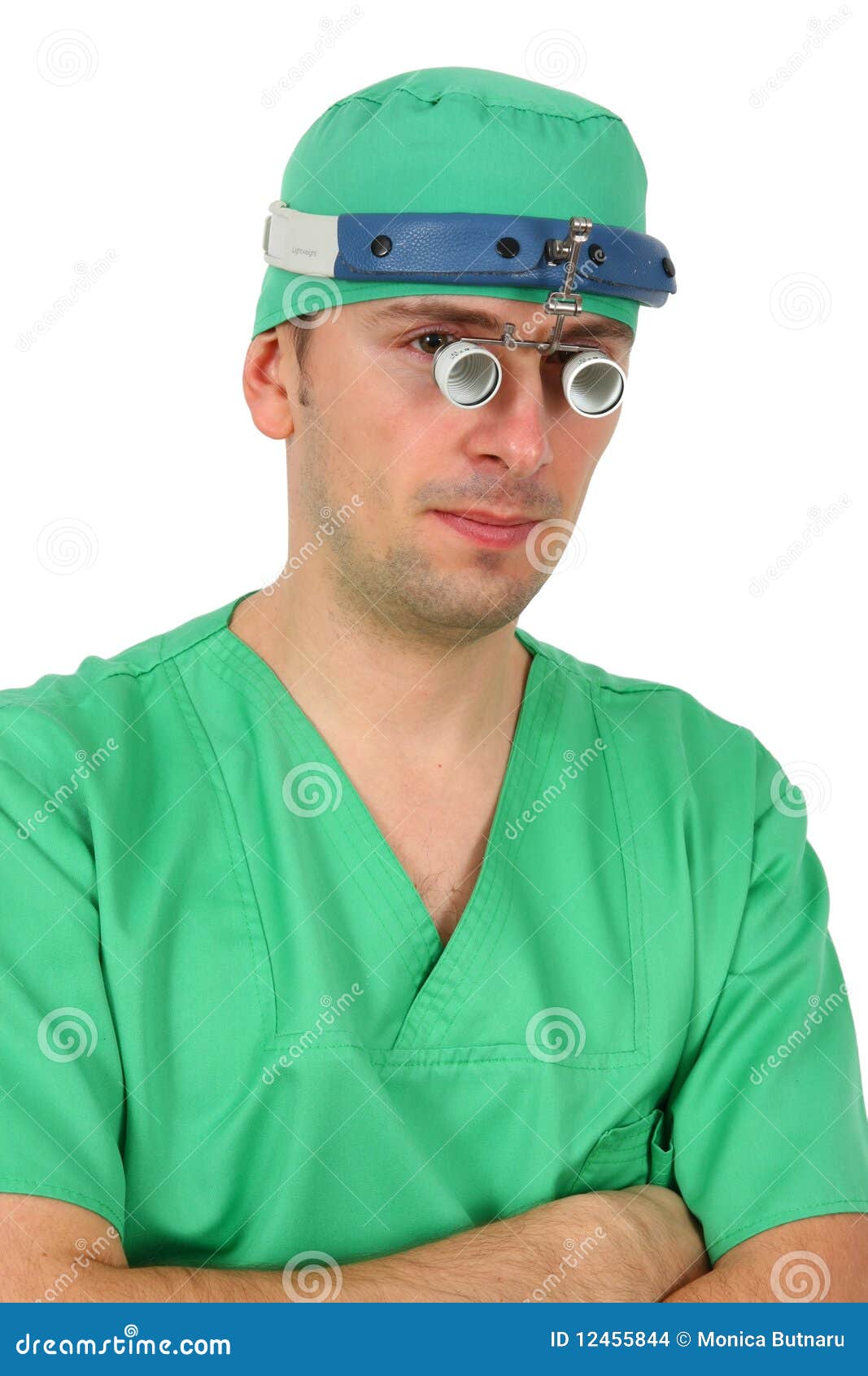 Doctor con la lupa aislada foto de archivo. Imagen de mirada - 12455844