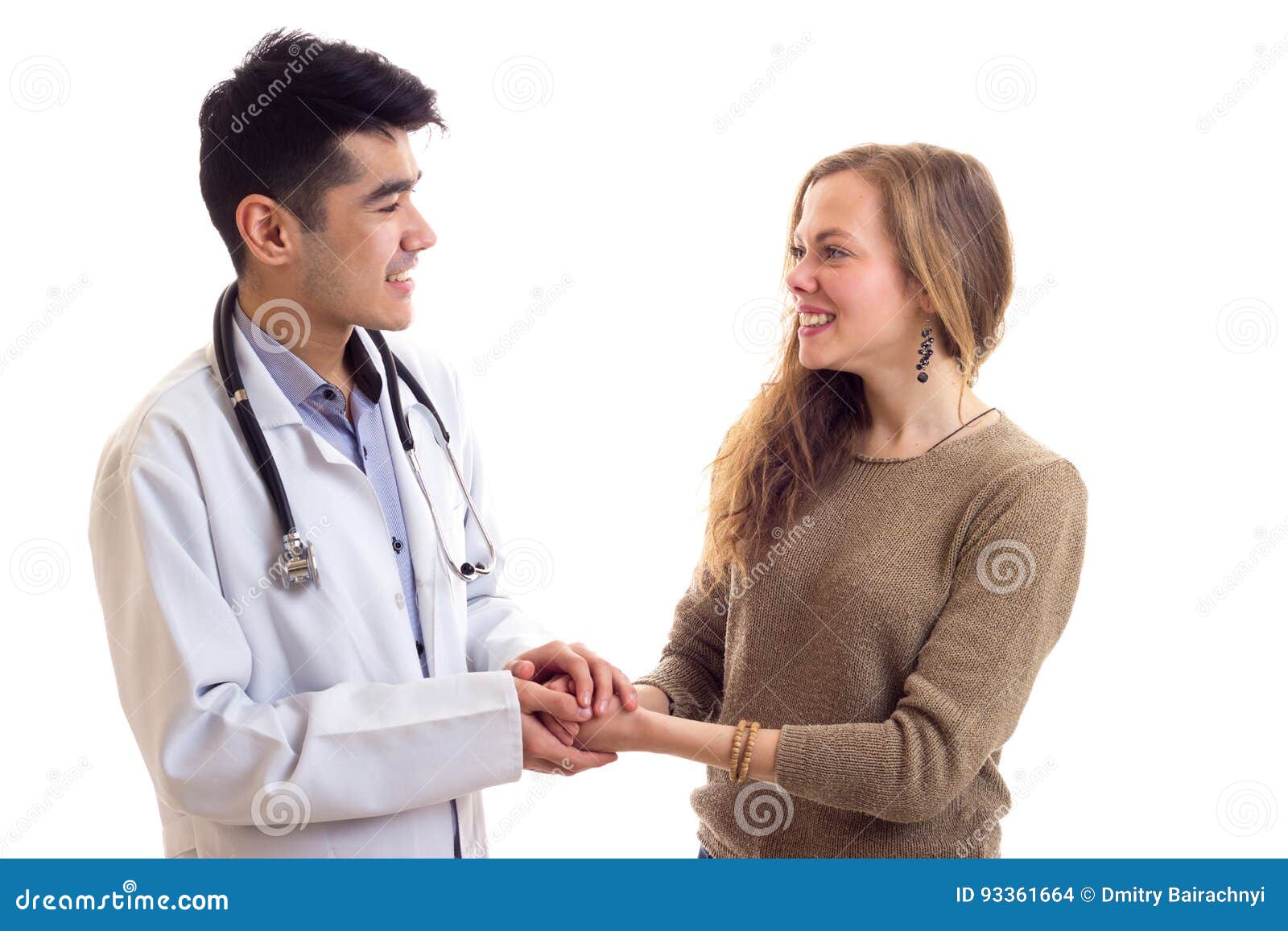 Doctor con su paciente foto de archivo. Imagen de confianza - 93361664