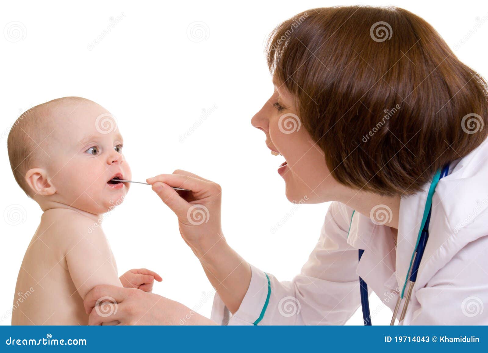 Doctor con un bebé imagen de archivo. Imagen de muchacha - 19714043