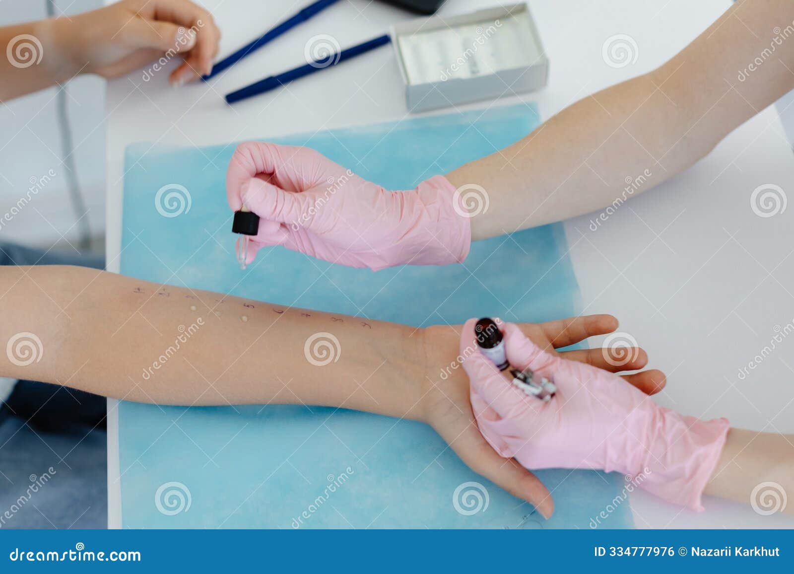 Doctor Doing Skin Allergy Test at White Table in Office. Allergy Test ...