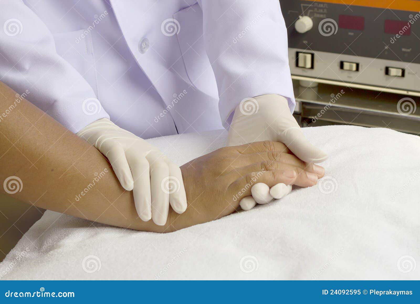 A Doctor is Examining Patient S Hand Stock Image - Image of exam ...