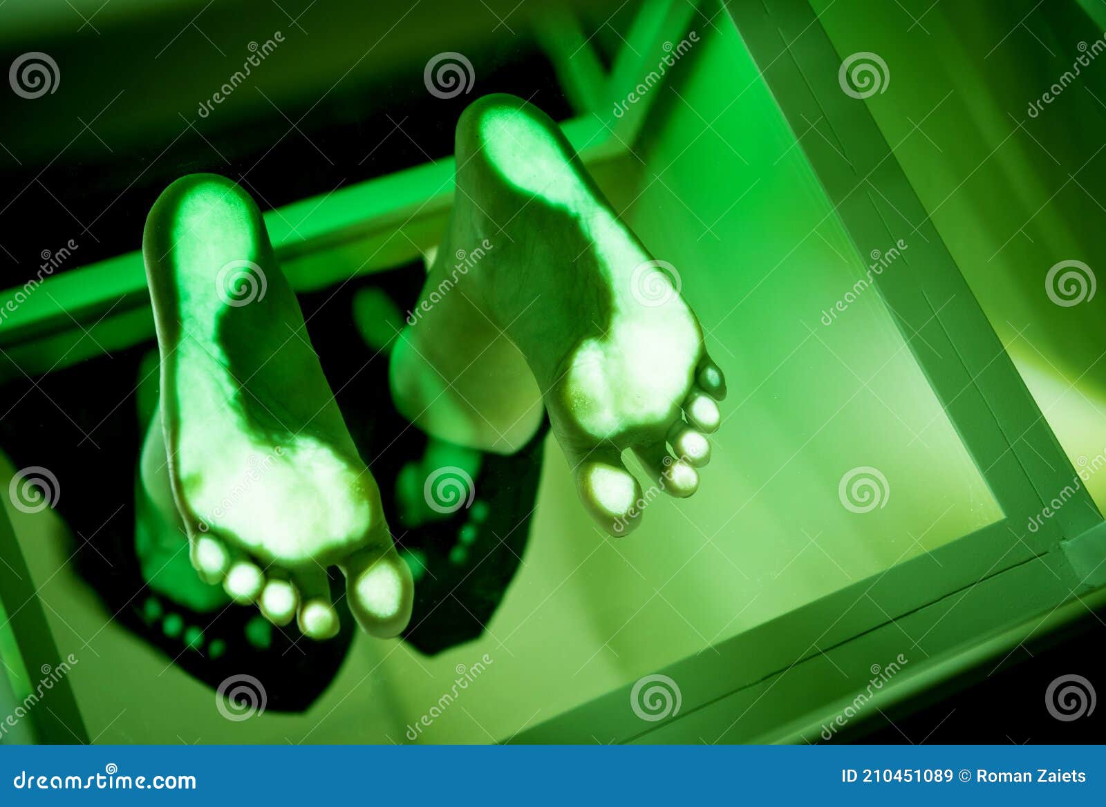 Doctor is at Examining Womans Feet by Using Plantoscopy Device Stock ...