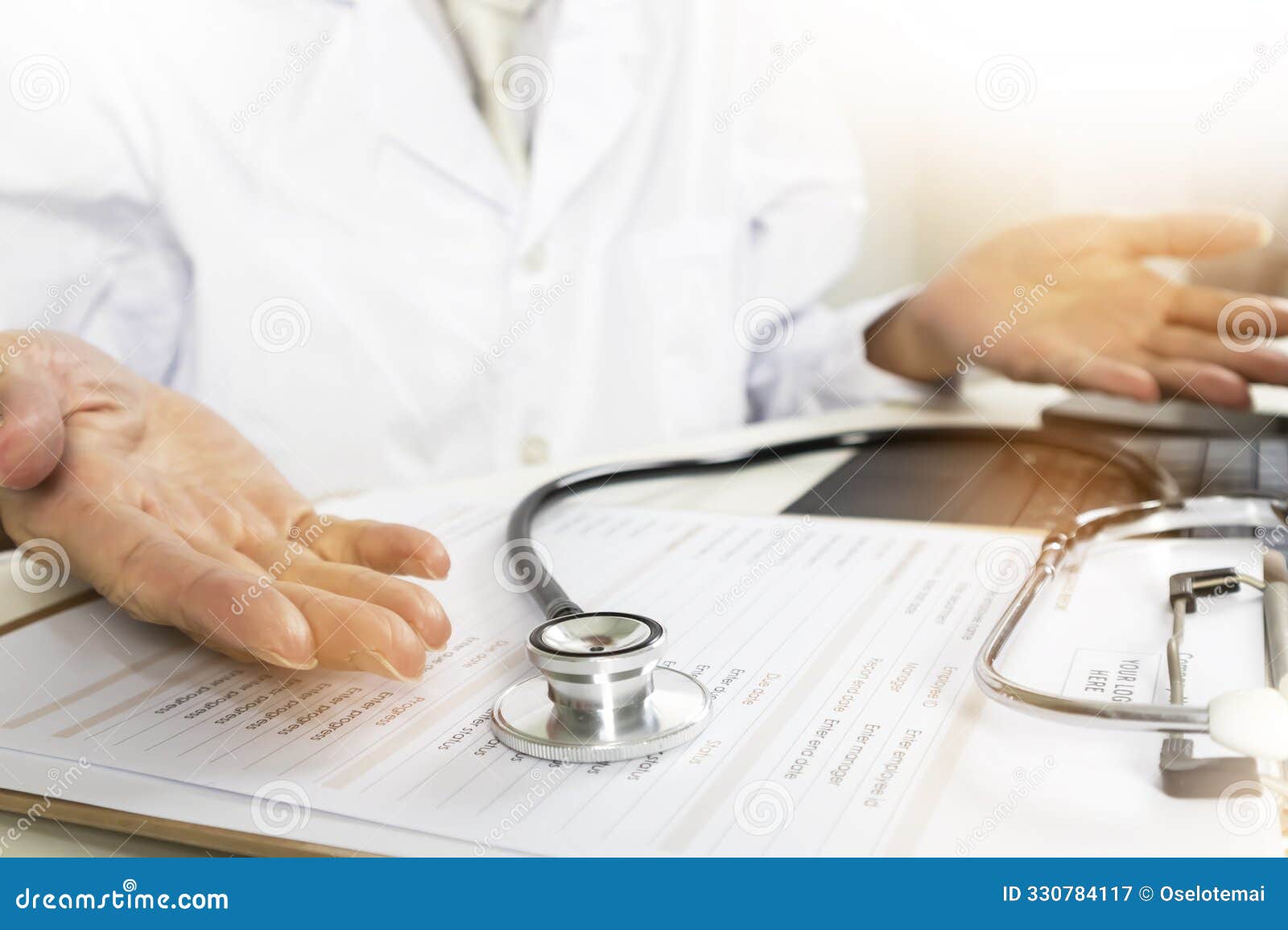 Doctor Explaining Patient S Symptoms and Treatment Plan for the Patient ...