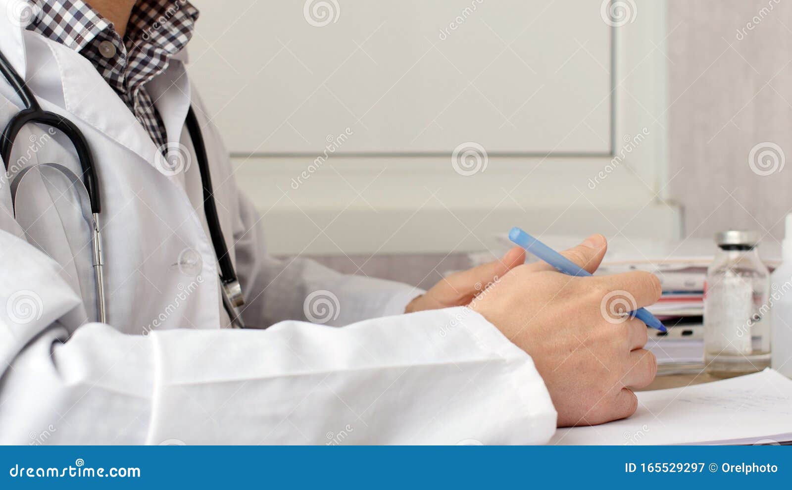 The Doctor Explaining Something for Patient by Making Hands Gestures ...