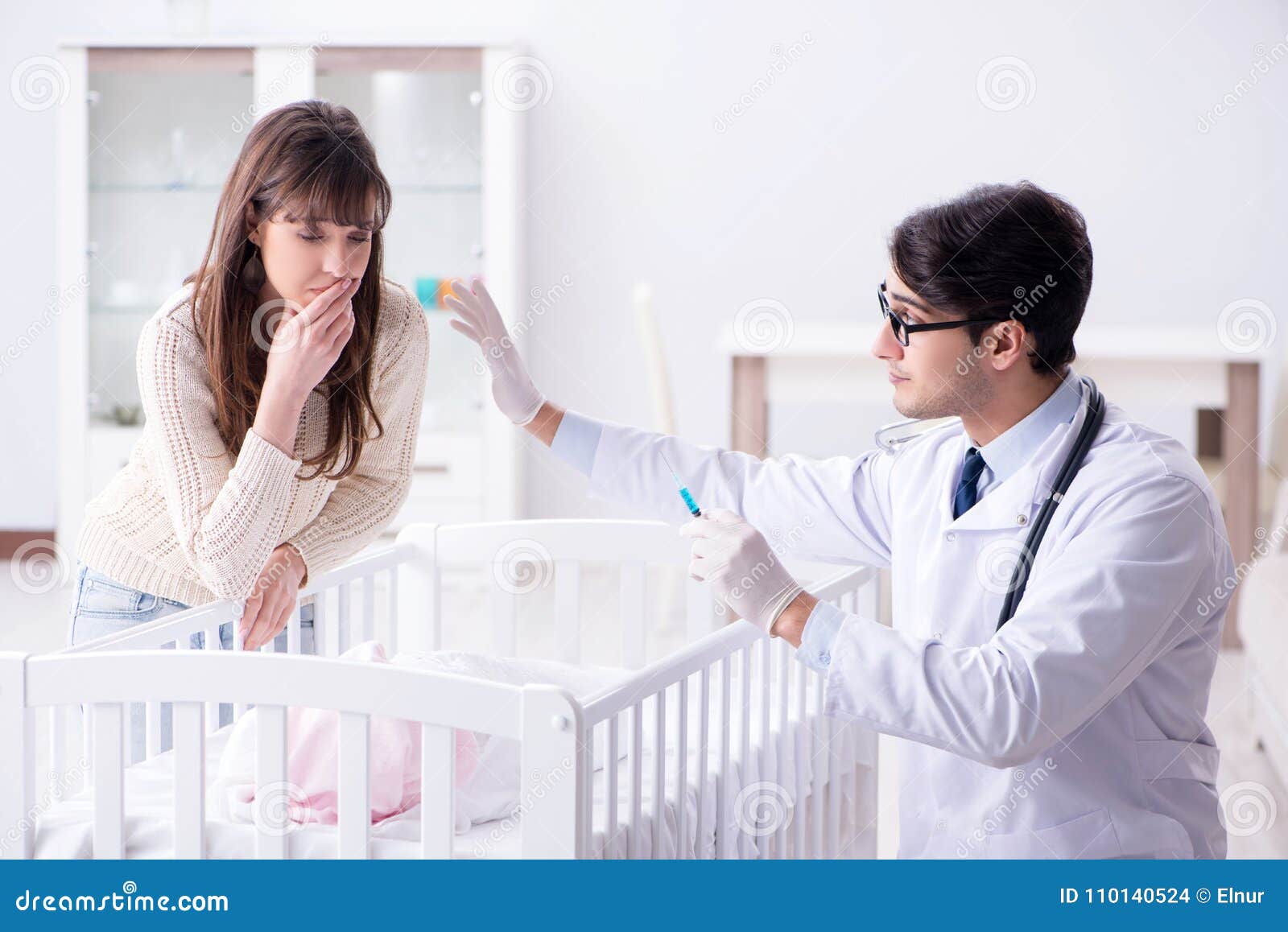 The Doctor Explaining To Young Mother Stock Photo - Image of parent ...