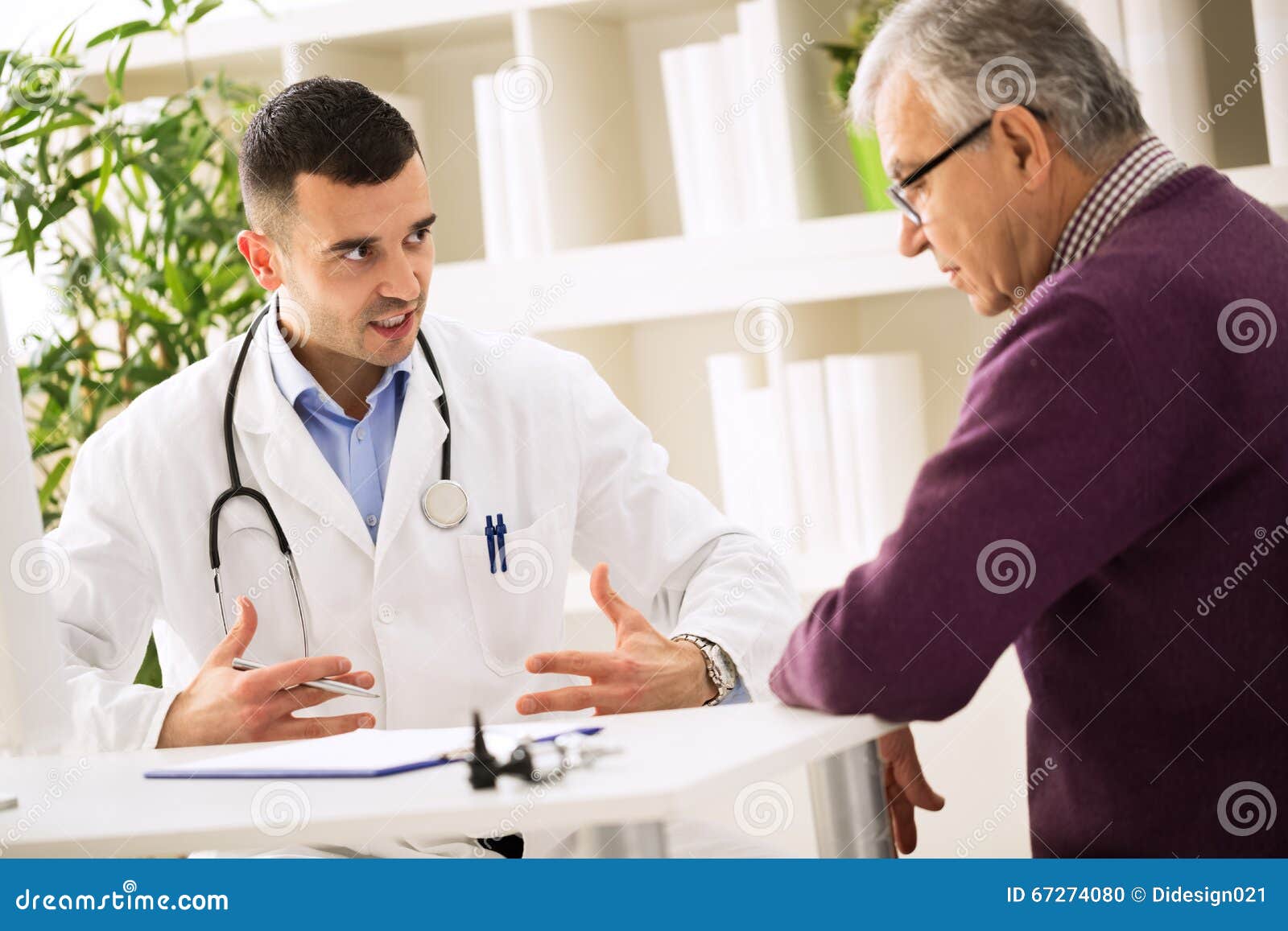 Doctor Explains To Patient about Healthy Stock Photo - Image of healthy ...